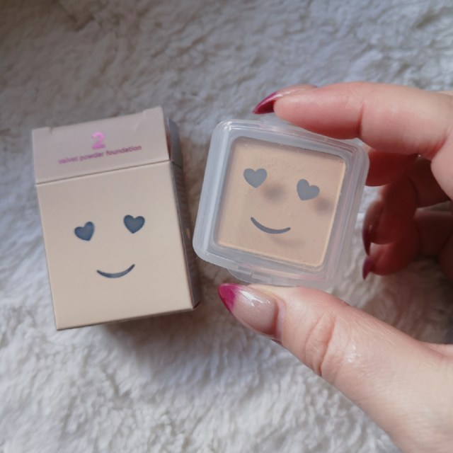 Benefit Hello Happy Velvet Powder Foundation Review – CravenWild